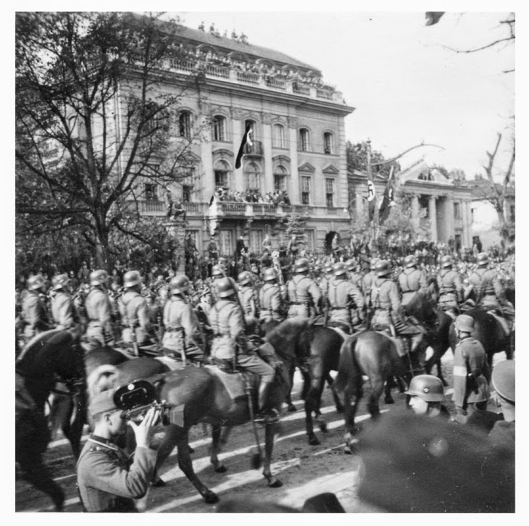 FLAME HISTORY: ΕΠΙΧΕΙΡΗΣΗ "ΛΕΥΚΗ": Η γερμανική εισβολή στην Πολωνία
