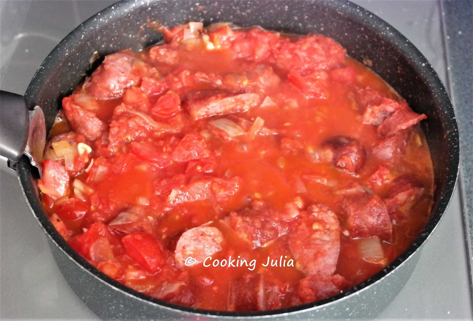 COOKING JULIA : ROUGAIL SAUCISSES