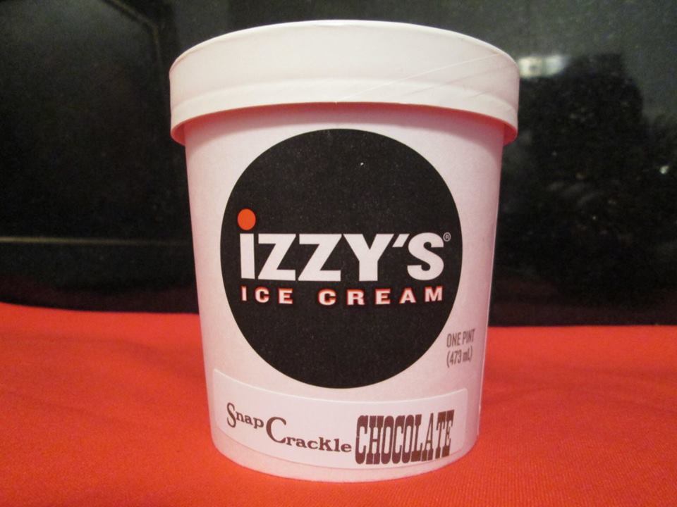 David's Ice Cream Reviews: Izzy's - Snap Crackle Chocolate