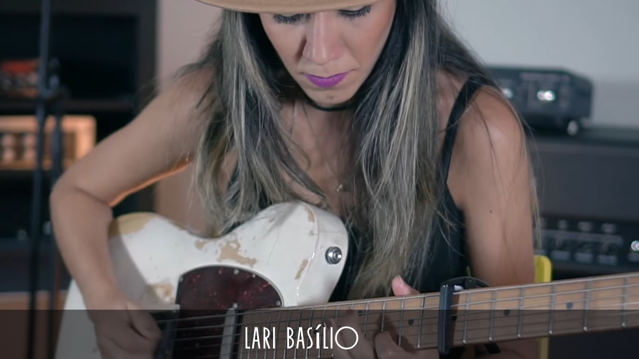 Lari Basílio: My new album is coming soon.