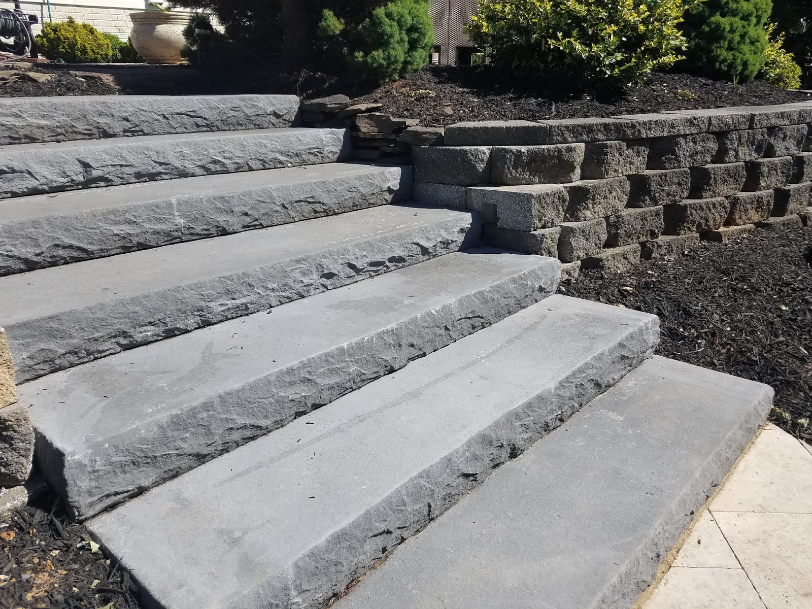 Custom Stoneworks & Design Inc.: Big steppers in Sykesville MD