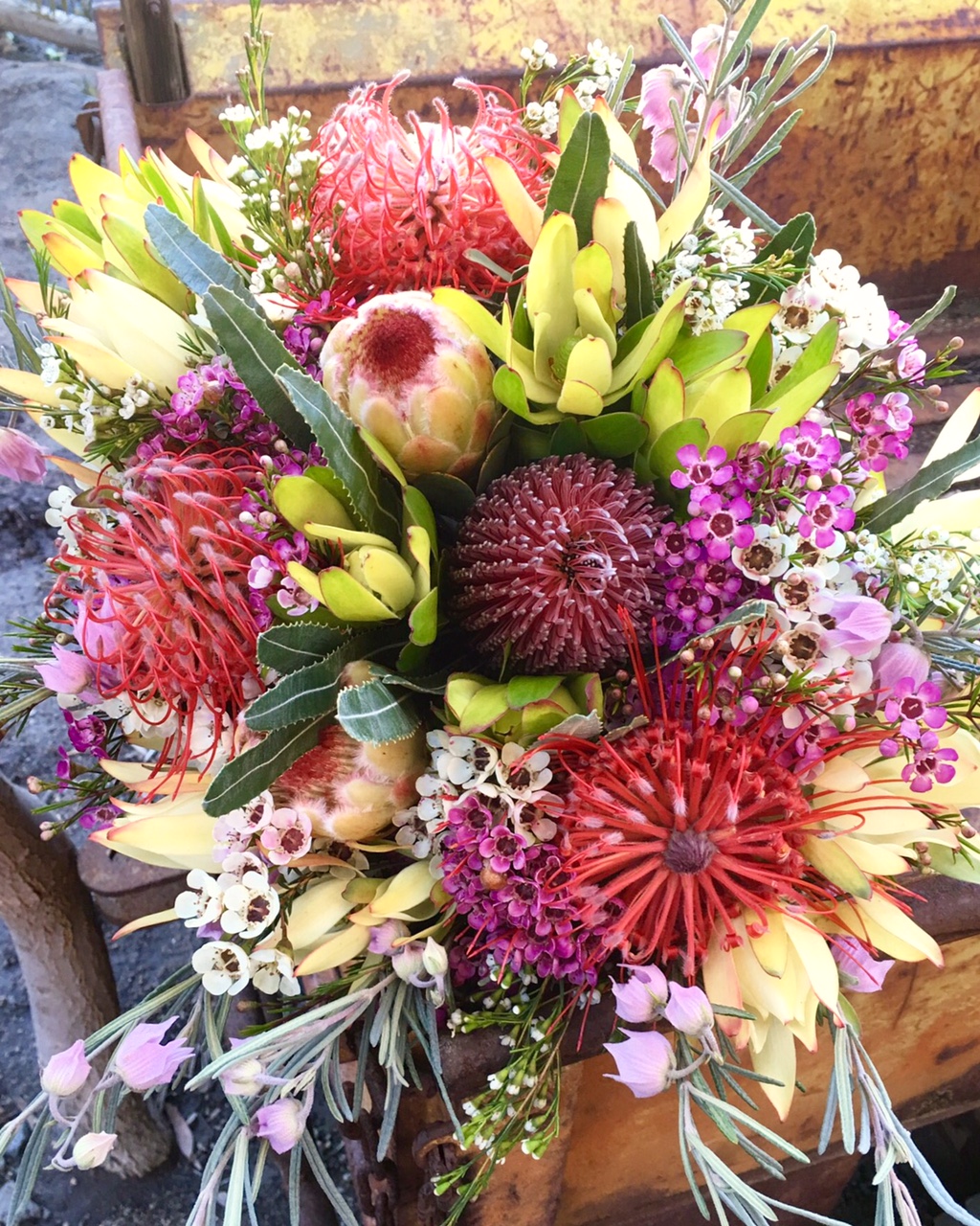 A Passion for Flowers: California Bountiful