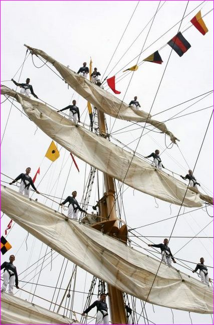 VJBrendan.com: BAE Guayas from Ecuador Arrives in New Orleans For Fleet ...