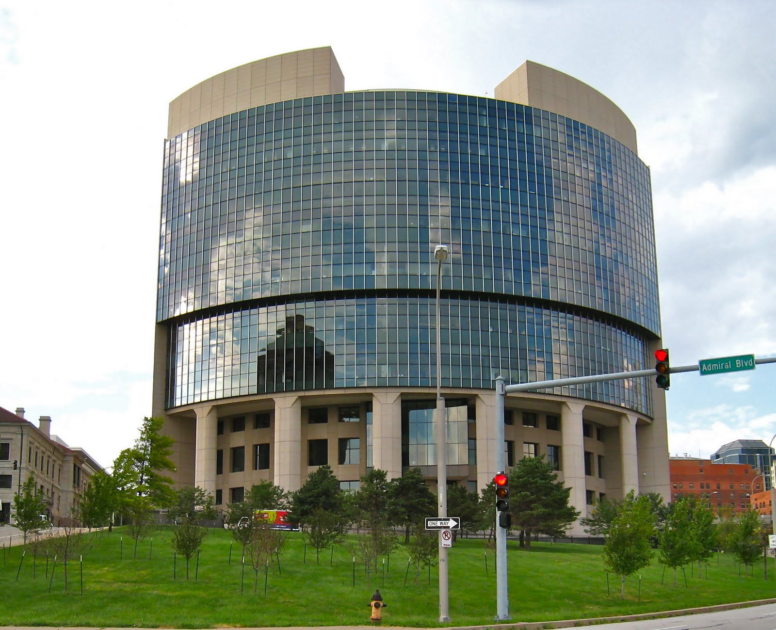 Kansas City Daily Photo: Weekend Reflection - Federal Building