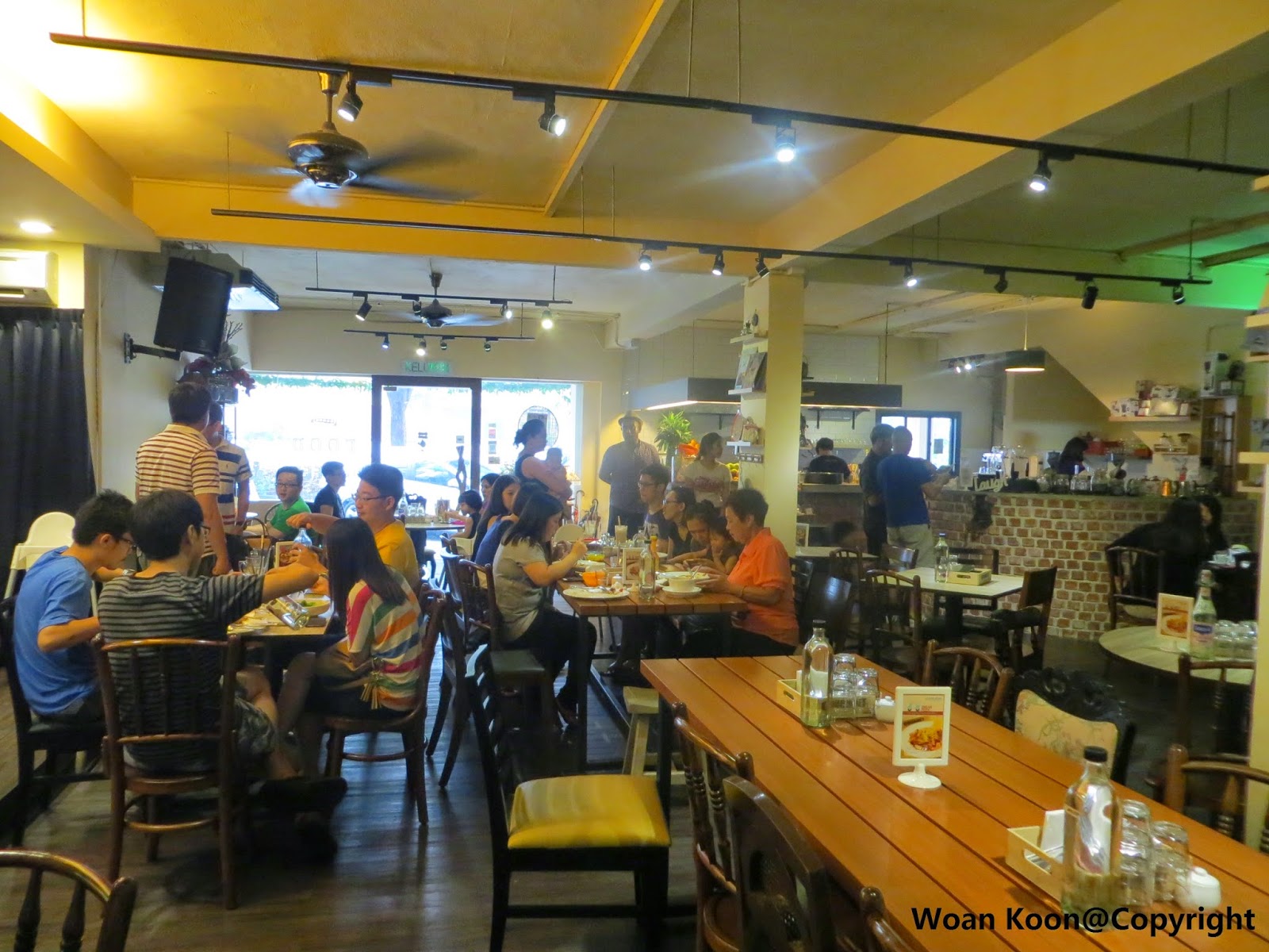 Good Friends Restaurant & Cafe - Woan Koon - Colourful Life