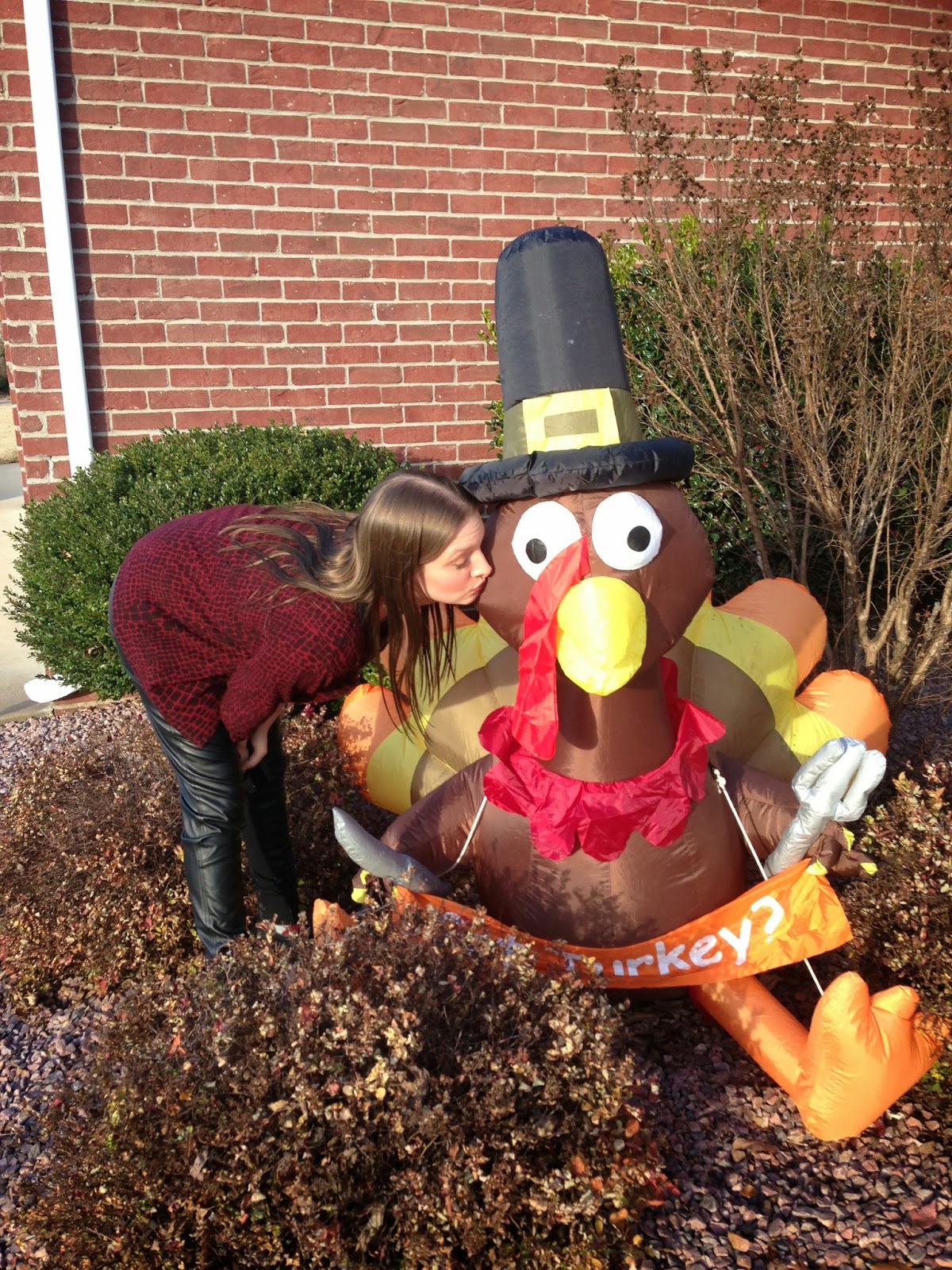 Kindred Closets: Life Update: Happy Thanksgiving!