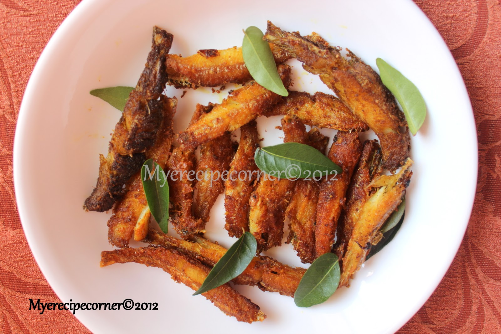 Mye's Kitchen: Nethili Meen 65/ Nethili Meen Varuval