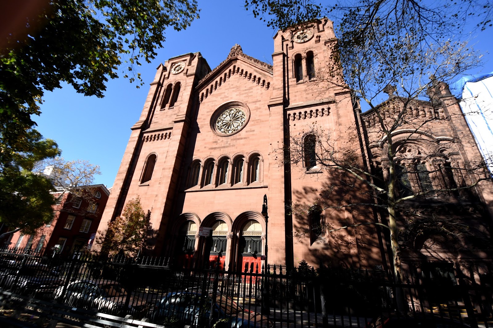 Daytonian in Manhattan: St. George's Episcopal Church -- Stuyvesant Square