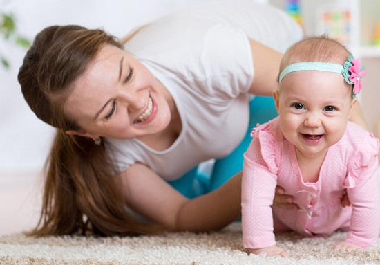 Babysitting service in Houston – Offering peace to parents