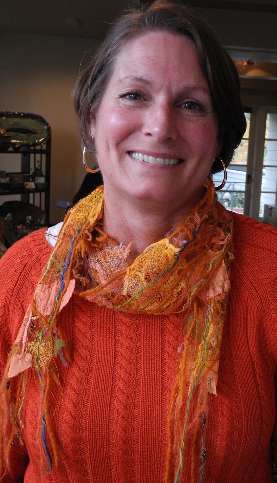 Sherrie loves color!: All smiles at the bazaar