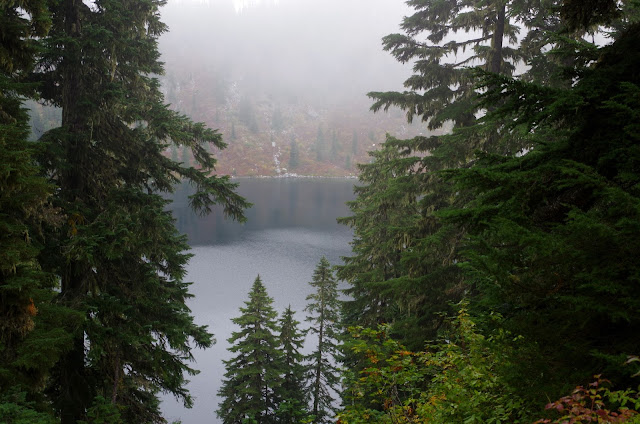 Pacific Northwest Seasons: Lake Valhalla Hike: Late Season Push on the PCT