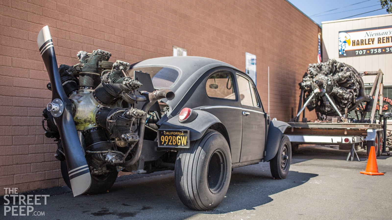 THE STREET PEEP: Radial-Powered Volkswagen Beetle