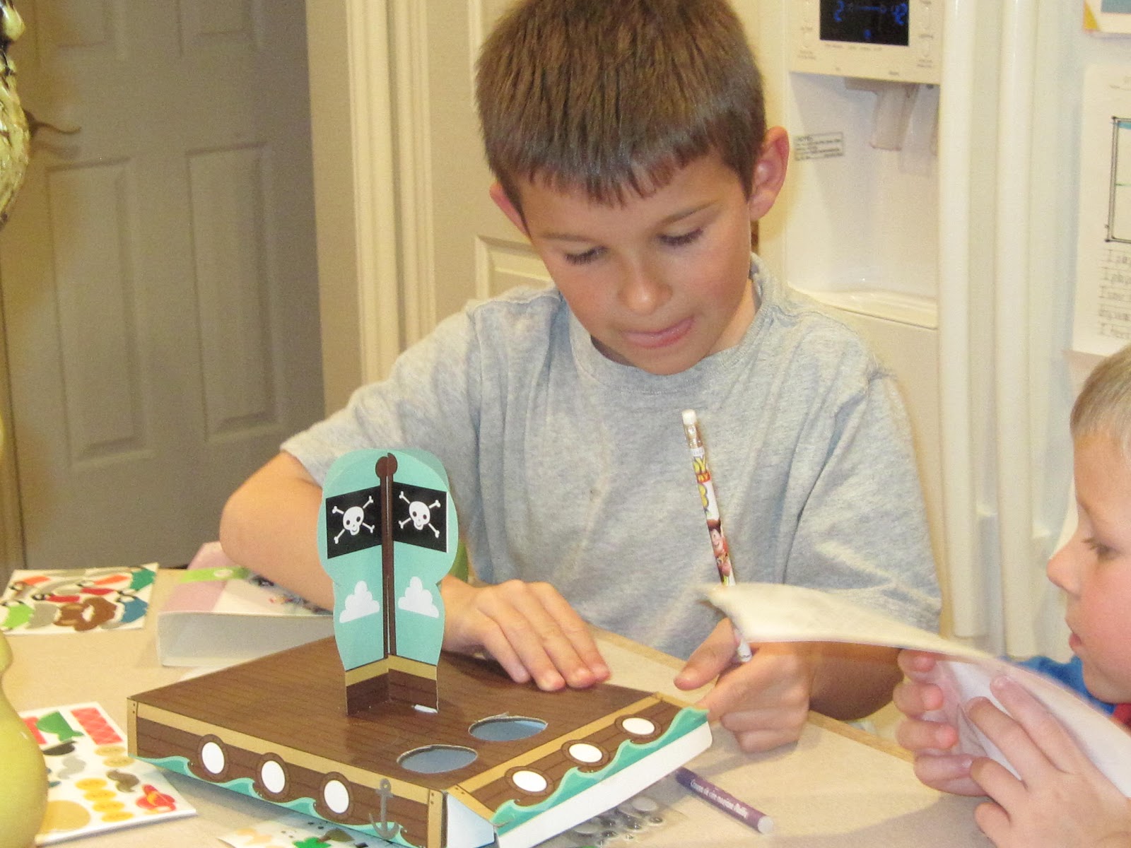 Moms Outnumbered......: The Pirate Easter Eggs.............