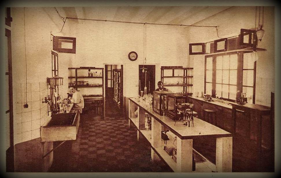 ΙΣΤΟΡΙΑ ΕΛΛΗΝΙΚΗ ΚΑΙ ΠΑΓΚΟΣΜΙΑ : ΙΣΤΟΡΙΑ ΤΟΥ ΕΛΛΗΝΙΚΟΥ ΙΝΣΤΙΤΟΥΤΟΥ ...