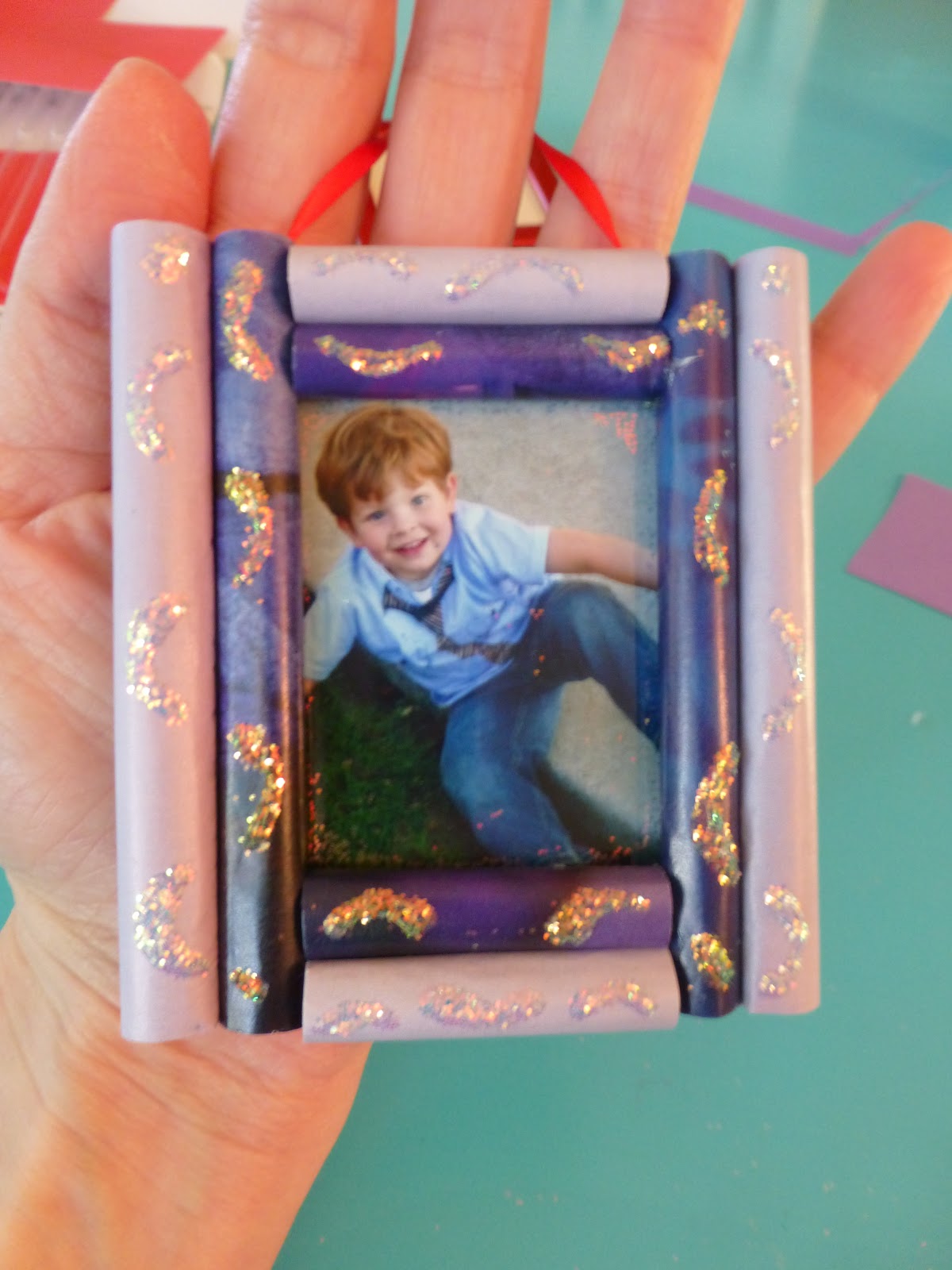 Her Lavender Ways: Magazine Roll Picture Ornaments