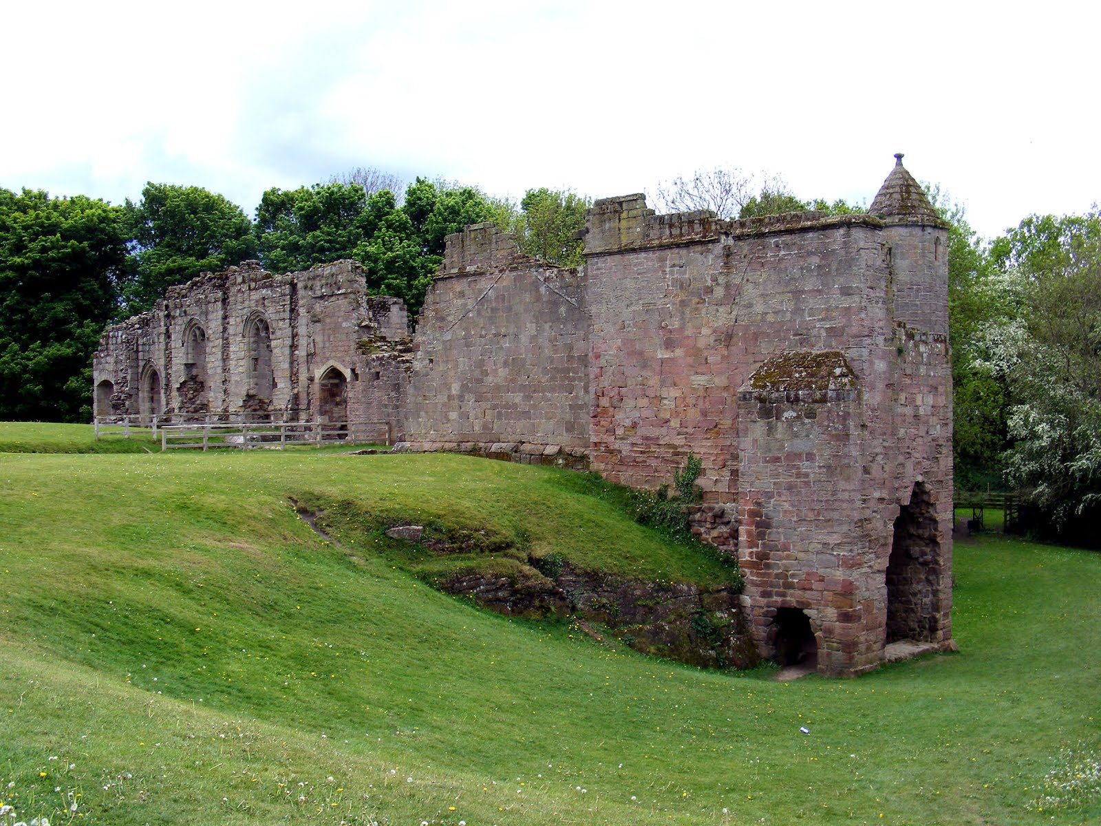 Licence to Crenellate: Spofforth Castle, North Yorkshire