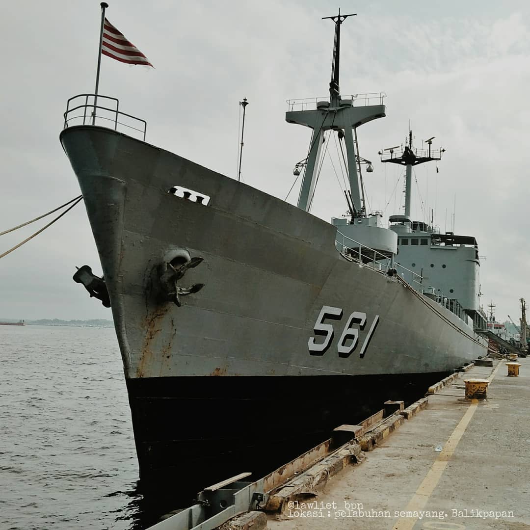 Kapal Perang Republik Indonesia Kri Multatuli (561) | blog. paperplane
