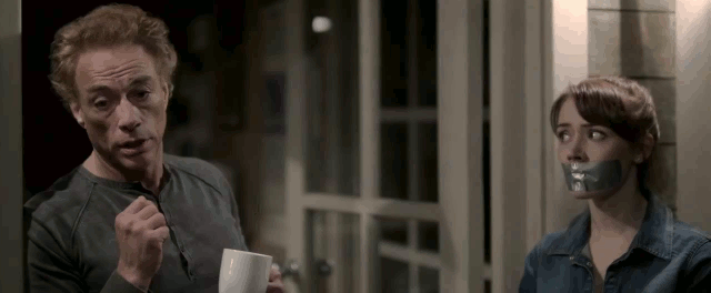 Gifs of damsels and other sexyness: Enemies Closer