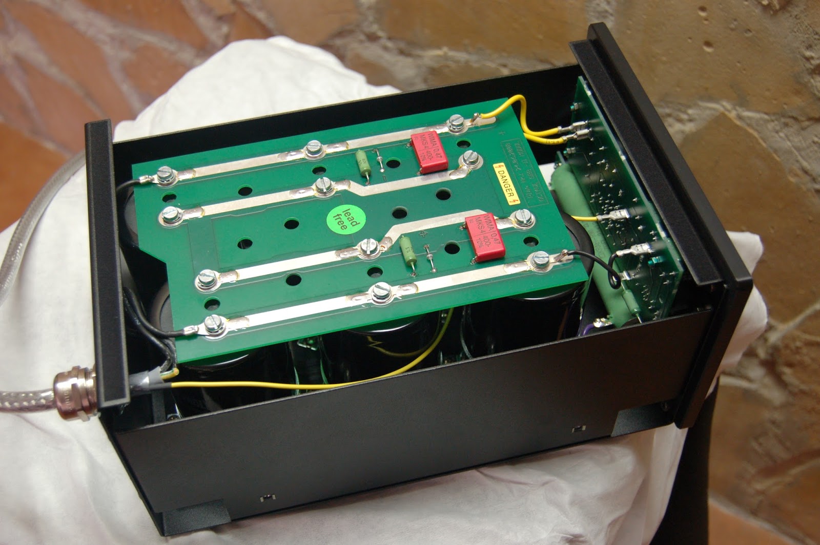 Blog de Audio Pasión Hi-End: OCTAVE BLACK BOX Y SUPER BLACK BOX ...