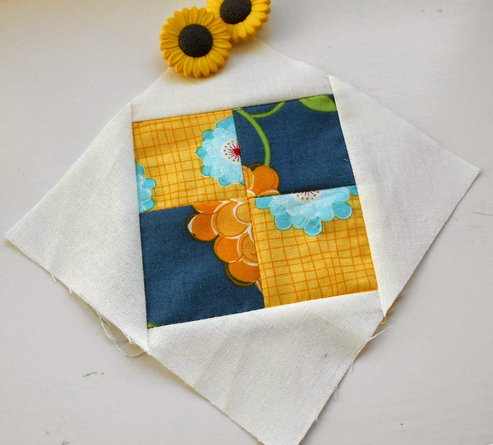 The Patchsmith: Paper-piece and patchwork fun