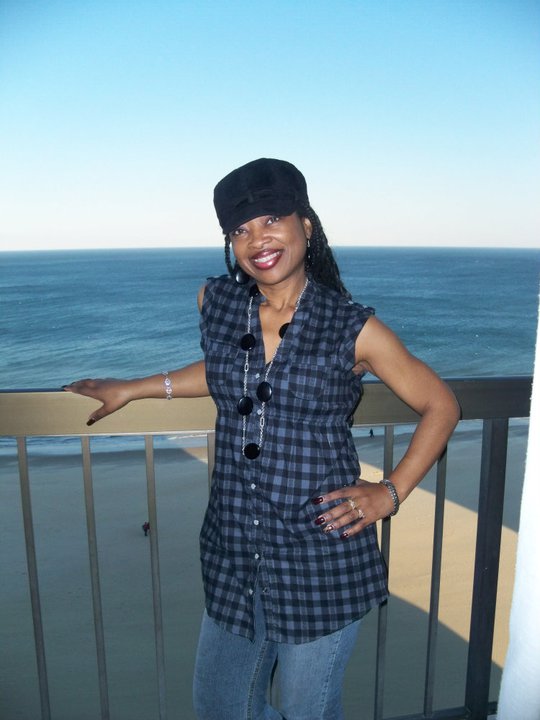 Thankful Revolution Todah Praise Channel presents Veronica Thomas and ...