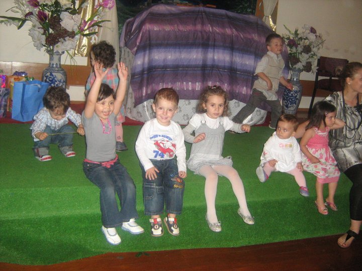 Elisaveta: 96 IGRI ZA DETSKI FIZICKI RAZVOJ