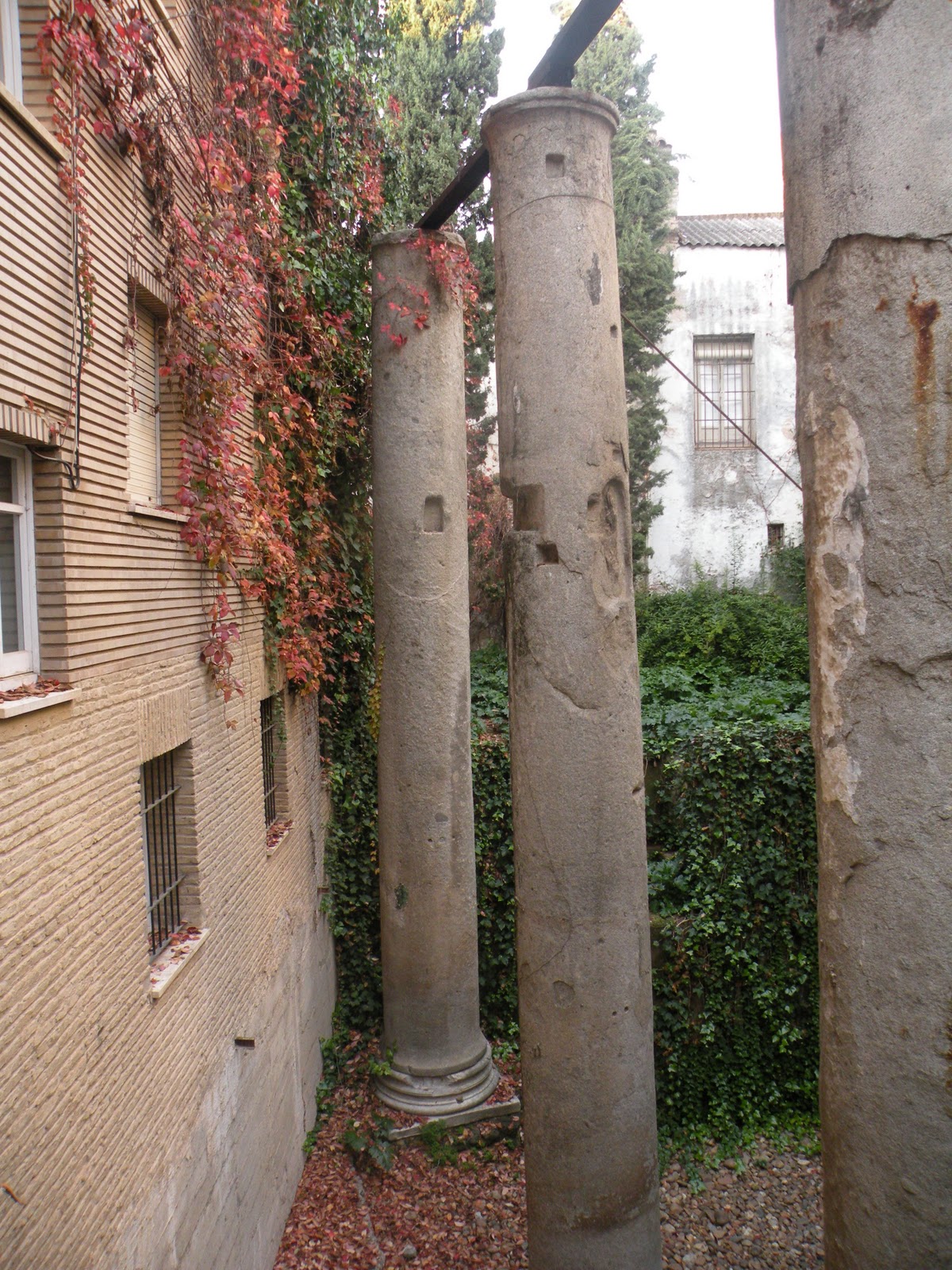 Tardes en Sevilla: Columnas romanas en Sevilla