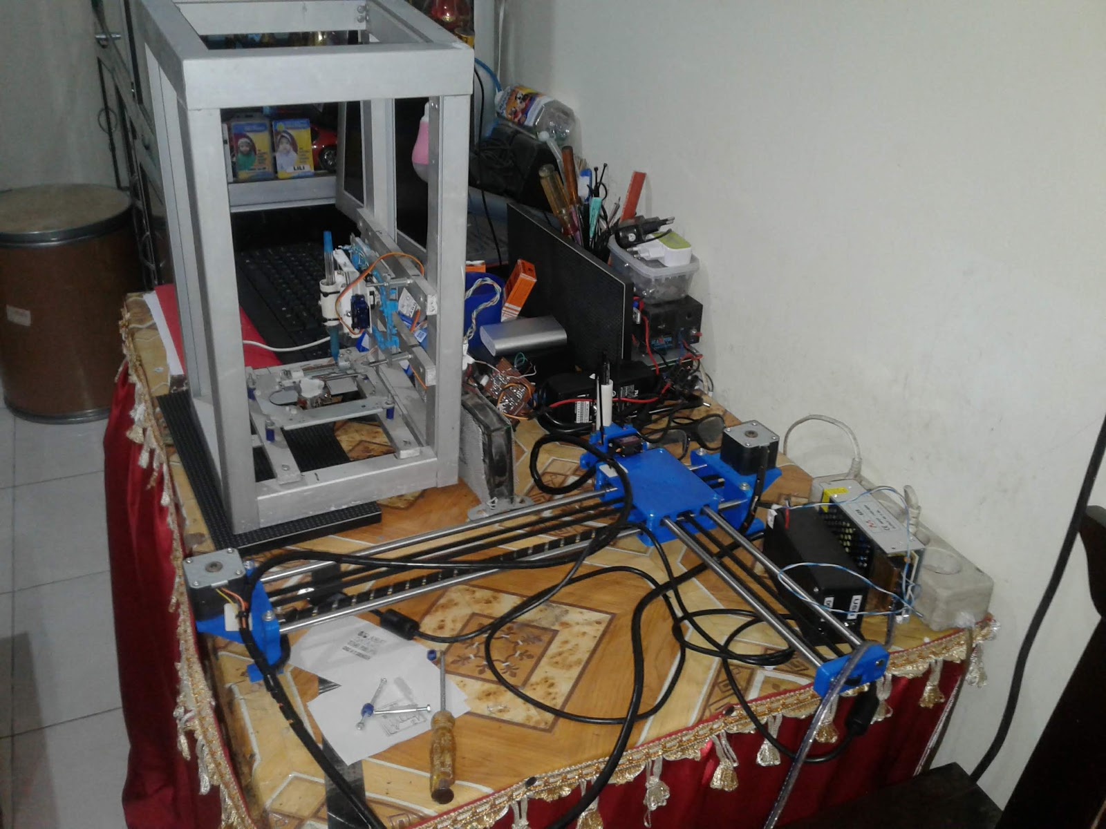 Membuat sendri mesin Mini CNC dengan DVD rom Bekas dan Arduino Uno ...