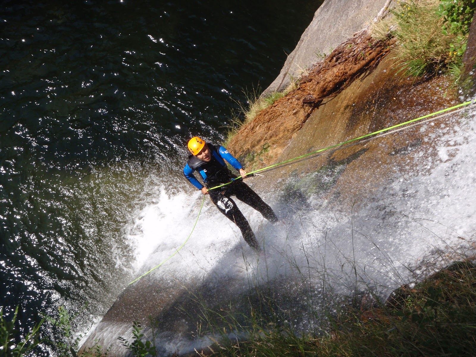 Barrancos Aventura CCDXT: Técnicas de Progresión con Cuerda