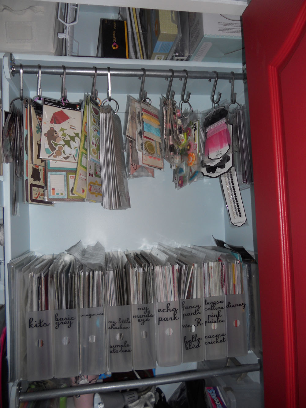 Allred Design Blog: Creative Ways to Use Vinyl for Home Decor (sneak ...