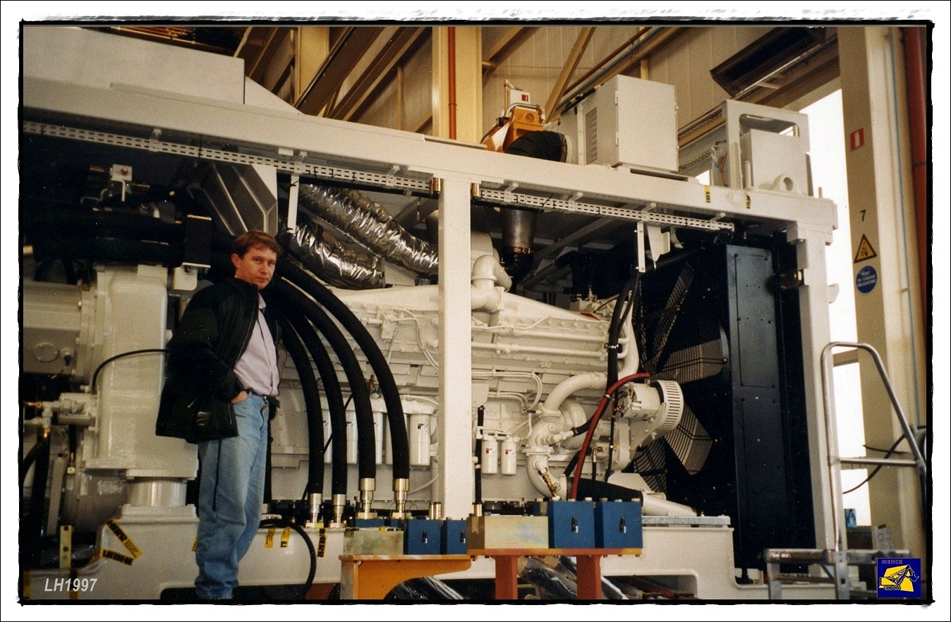 Bagger Galerie Construction Machines: LIEBHERR R996 Hydraulikbagger ...