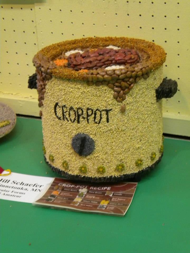 Bittersweet Lane: State Fair Cupcake: Crop Art!