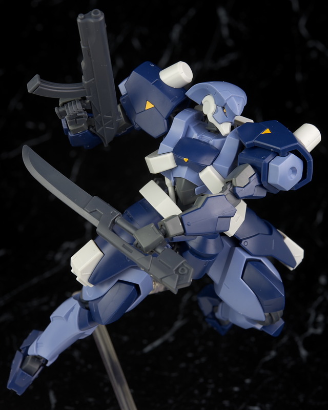 Review: HG 1/144 Hyakuren by Hacchaka