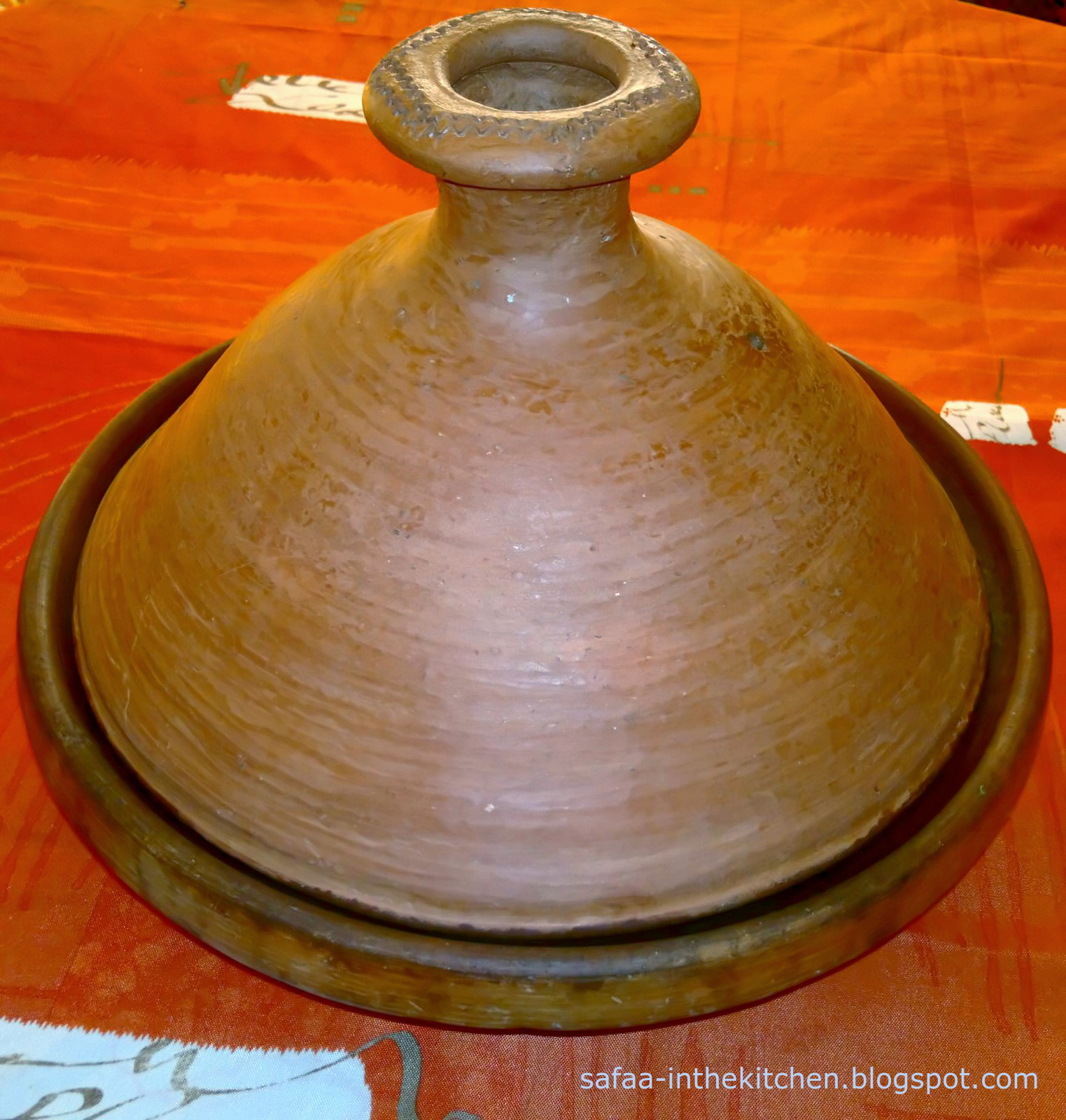 Safaa in the Kitchen: Tajin of potatoes with paprika and seasonings