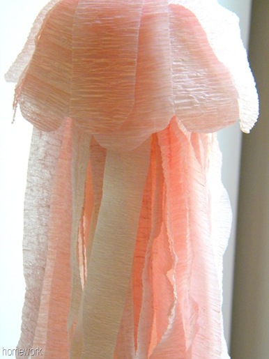 Paper Jellyfish Kids Craft | Munchkins and Mayhem