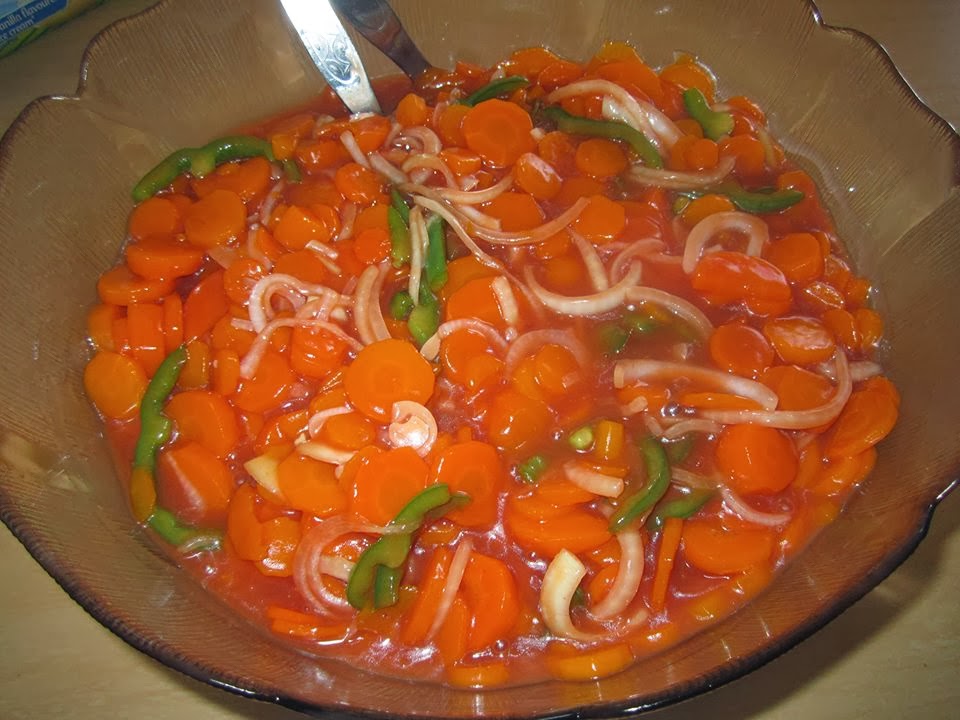 LEKKER RESEPTE VIR DIE JONGERGESLAG: KOPERPENNIE WORTELSLAAI