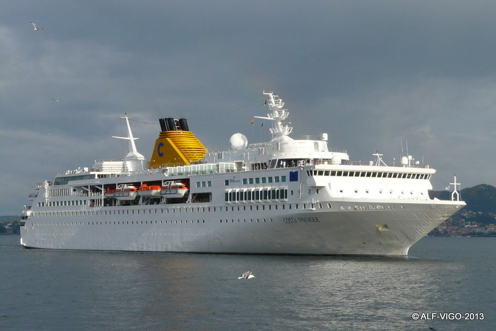 ALF Y SU MUNDO NAVAL: MV "COSTA VOYAGER"