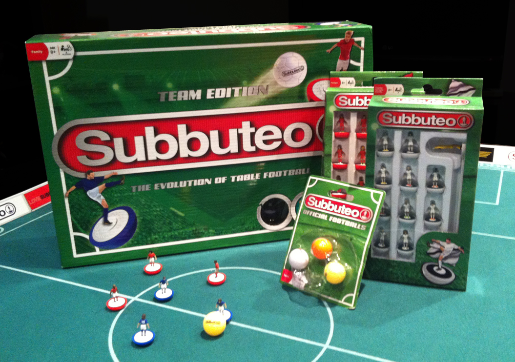 Pireas2day: Πάμε να παίξουμε ξανά επιτραπέζιο ποδόσφαιρο (subbuteo)