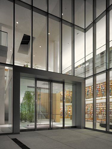 three hundred words: The Poetry Foundation, John Ronan, Chicago