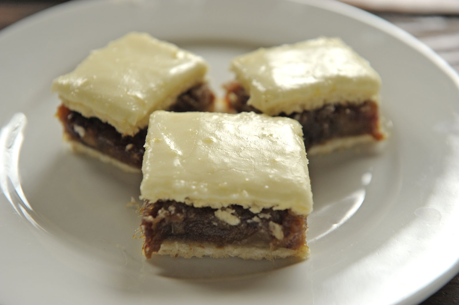 Meg's Tasty Treats - Friday Baking Club: Dates, walnuts and pastry