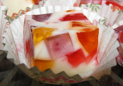 Corrie Food: Broken Glass Jello