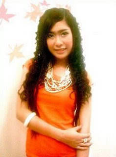 Music khmer: Khmer Singer Vang Srey No