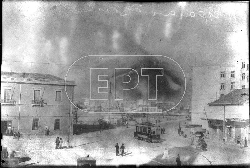 ΤΡΑΜΒΑΓΕΡΗΣ: ΤΟ ΠΑΛΙΟ ΤΡΑΜ ΣΤΗΝ ΑΘΗΝΑ ΚΑΙ ΣΤΟΝ ΠΕΙΡΑΙΑ ΜΕΣΑ ΑΠΟ ΤΟ ...