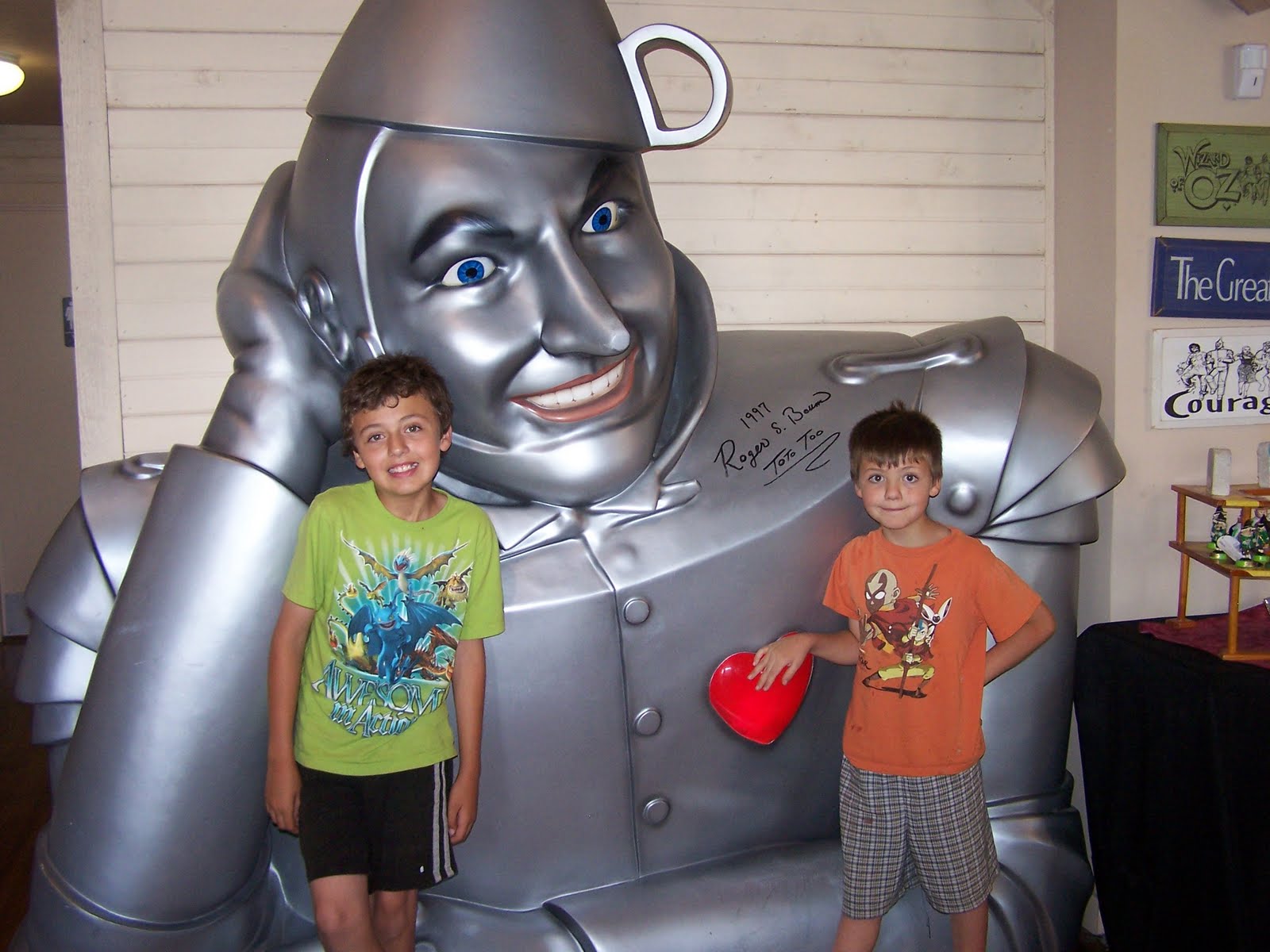 The Traveling Delanos -: We're off to see the Wizard...