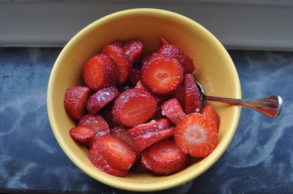Géraldine en cuisine: Les fraises au sucre
