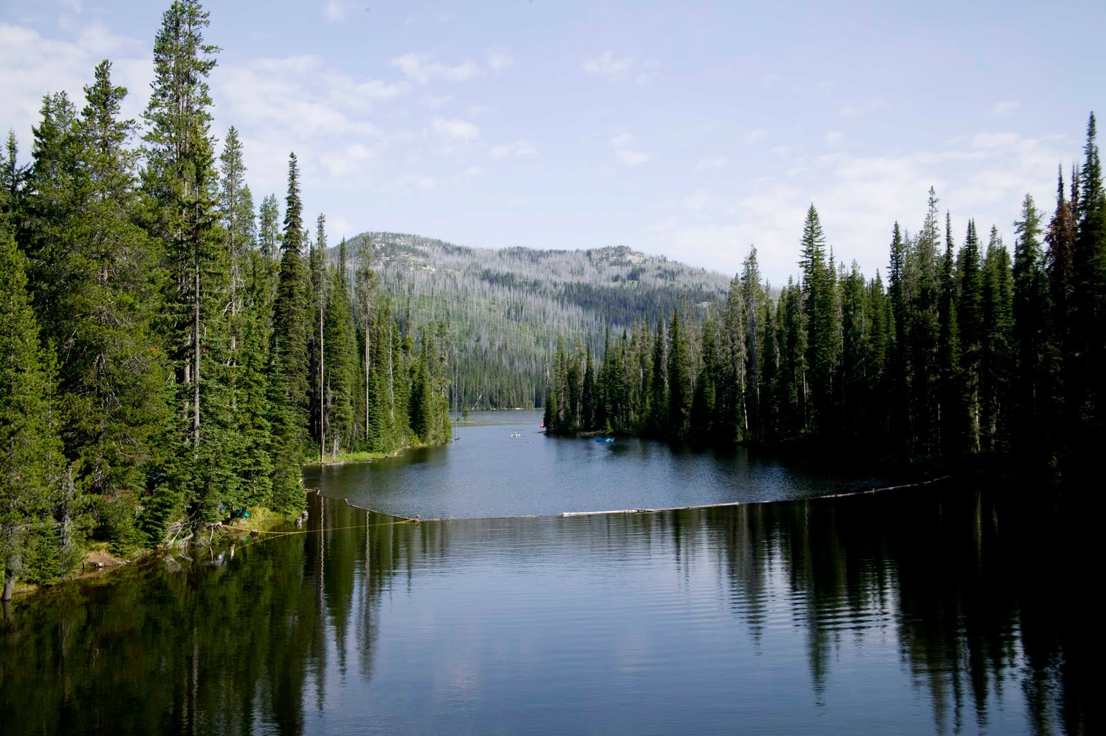 Imagini lacuri munte - imagini desktop lacuri munte