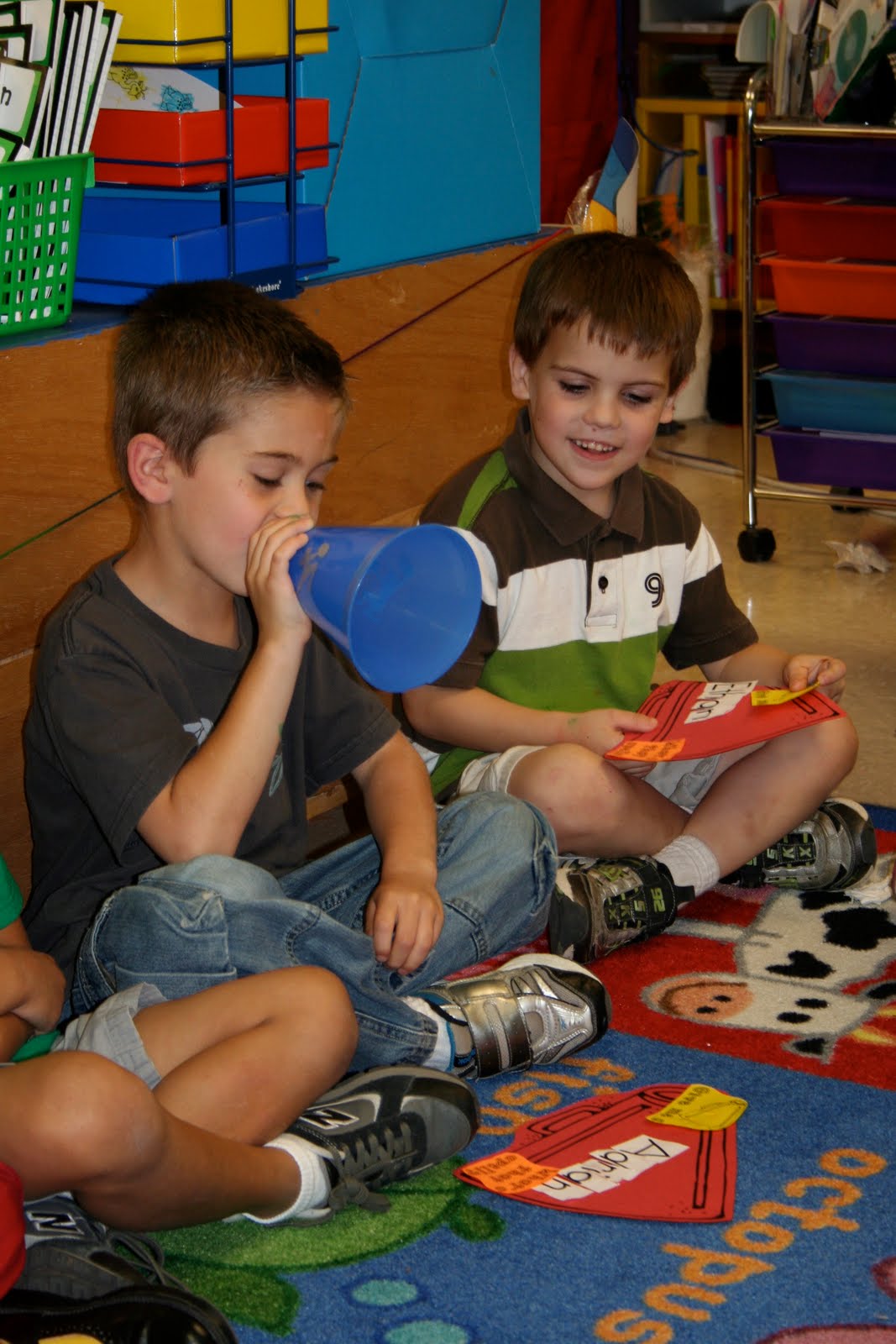 Mrs. Lee's Kindergarten: Name Cheers!