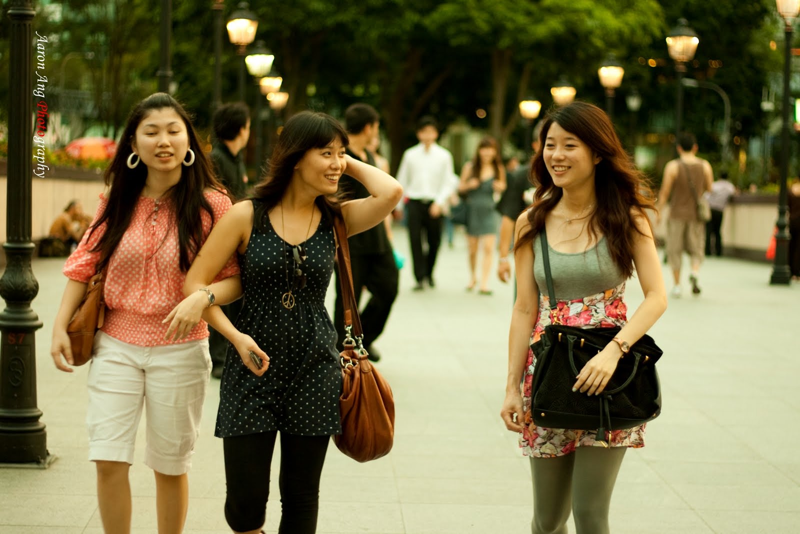 Aaron Ang Photography: Life in Singapore