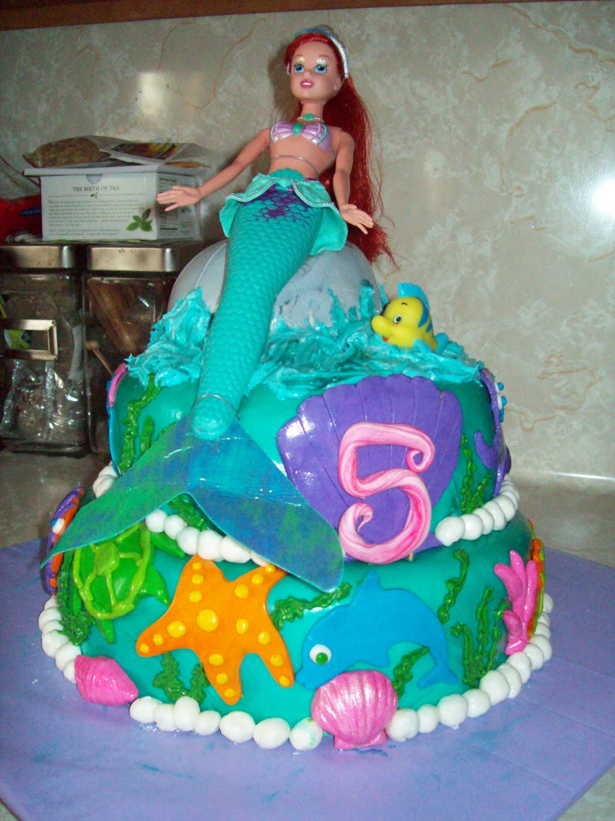 The Cake Bowtique - Creative Cakes Gallery: MISSION: BIRTHDAY CAKE ...