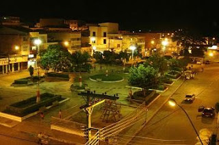 Guia Comercial e Turístico - Espírito Santo: Pinheiros ES: Guia de ...